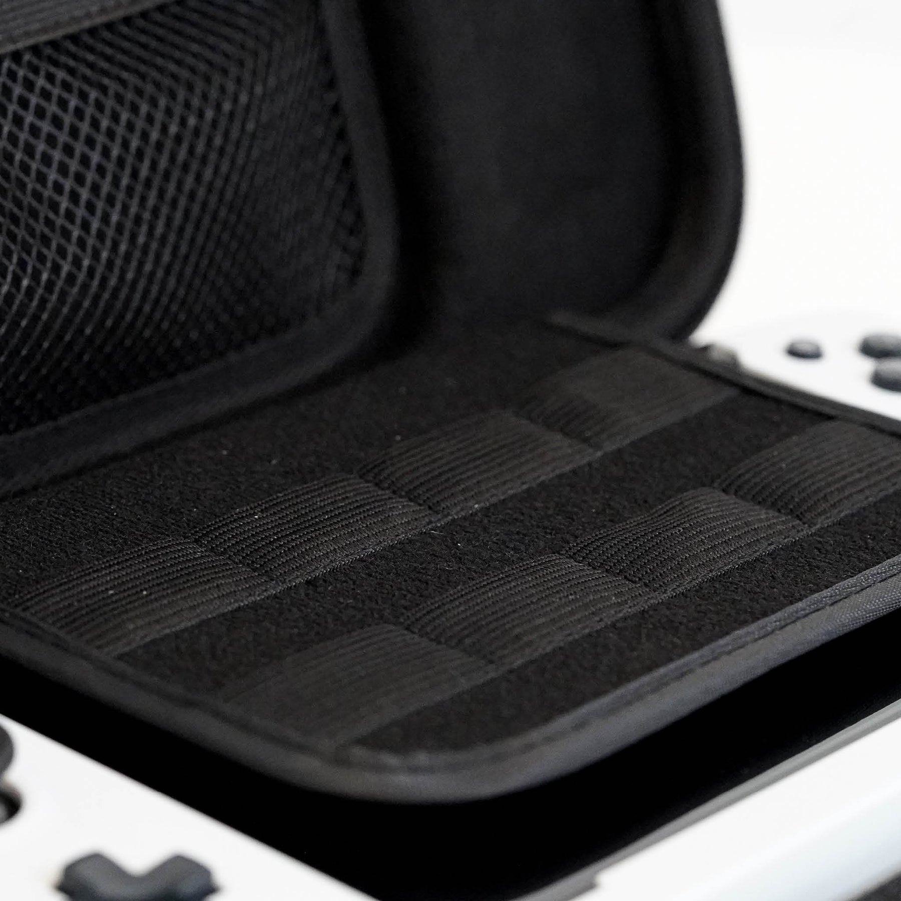 [Pre-Order] Nitro Deck Carry Case with Shoulder Strap